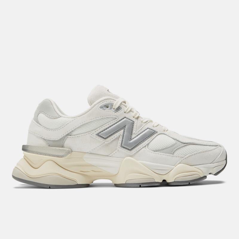 Tênis New Balance 9060 Sea Salt Raincloud